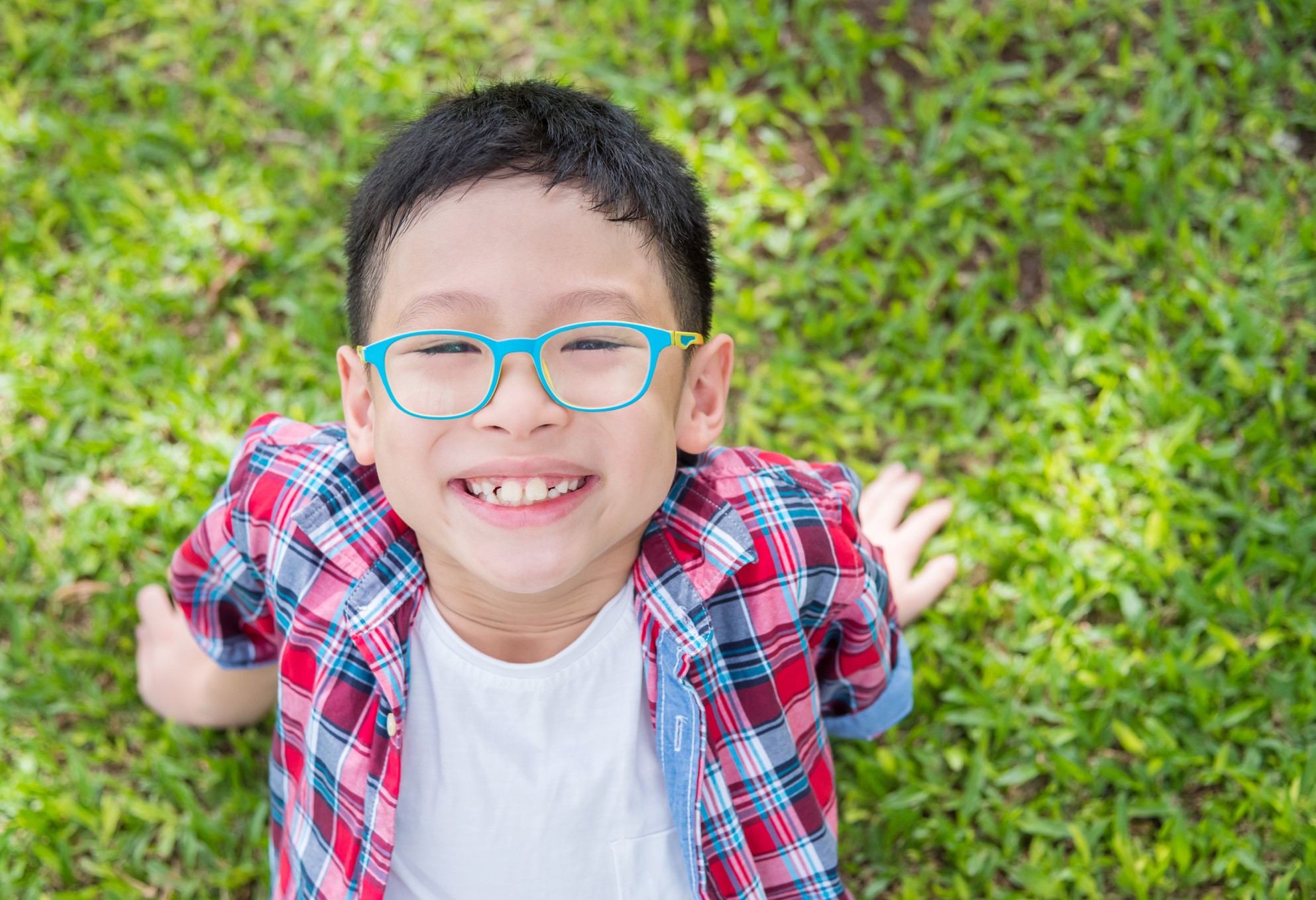 Manage myopia in kids with W Optics and the new Essilor Stellest lenses ...